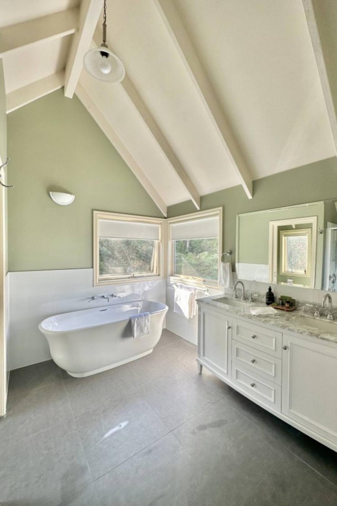 Holiday Great Ocean Road Official Site - Plum Tree Cottage
